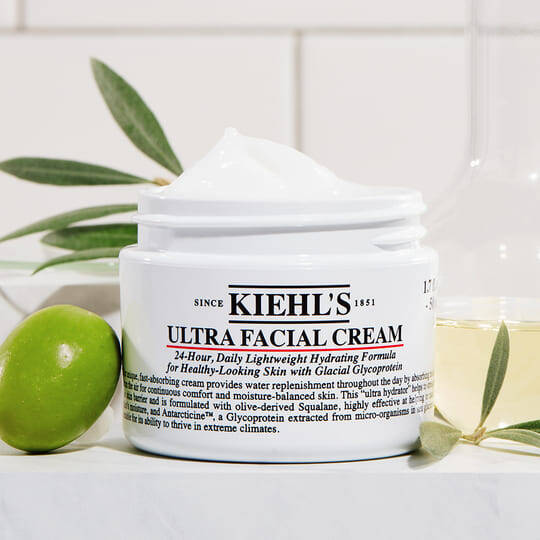 Cremas humectantes: descubre sus beneficios y propiedades | Kiehl’s