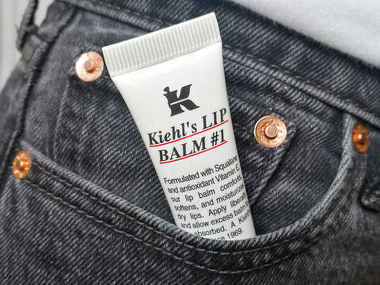 Labios secos y agrietados: causas y tratamiento | Kiehl's